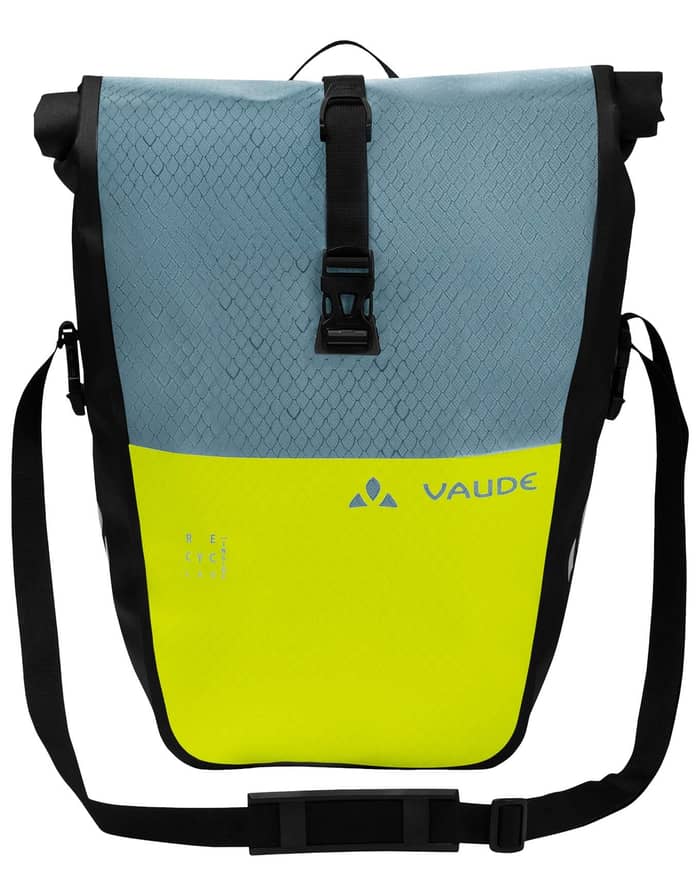 Vaude Aqua Back Color Nordic Blue/bright green Bike bags and panniers ...
